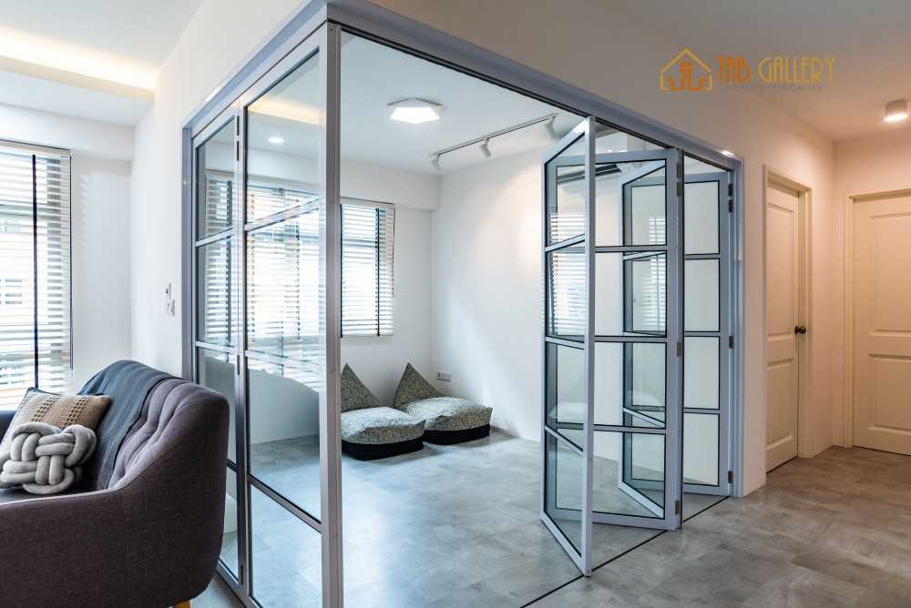 Contemporary room at 115B Canberra Walk by Tab Gallery - Hometrust