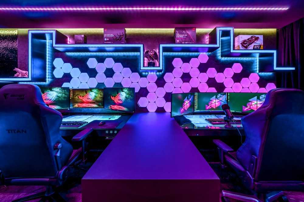 Contemporary Gaming Room at Jellicoe Road, Singapore by Weiken.com ...