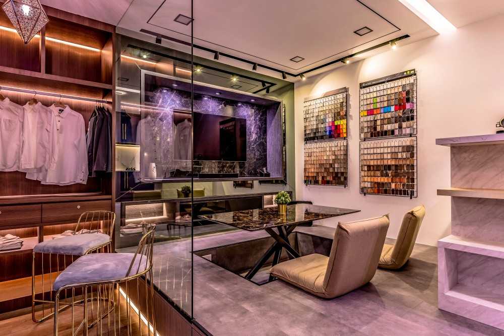 Modern Showroom at 1014 Geylang East Ave 3 Old showroom by Renologist ...