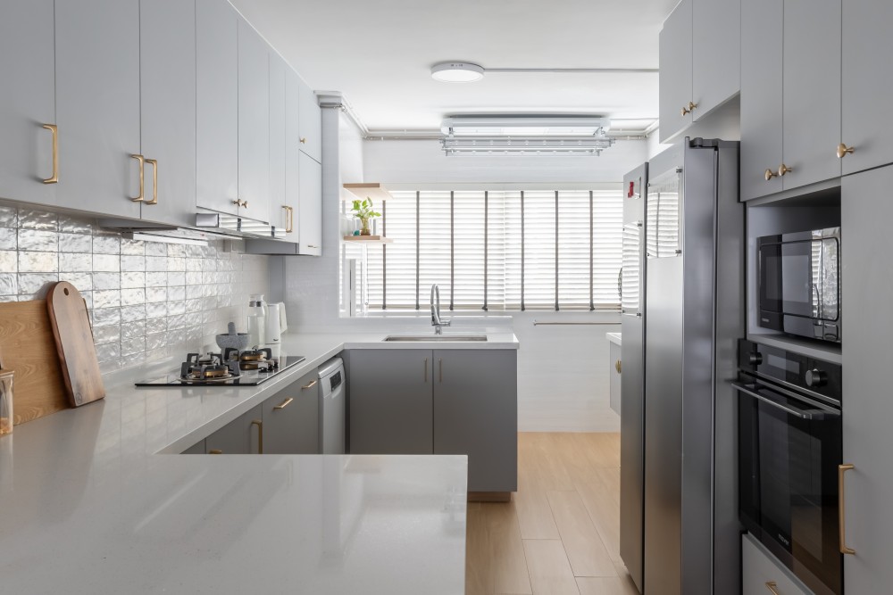 Contemporary Kitchen at Aljunied Crescent by U-Home Interior Design Pte ...